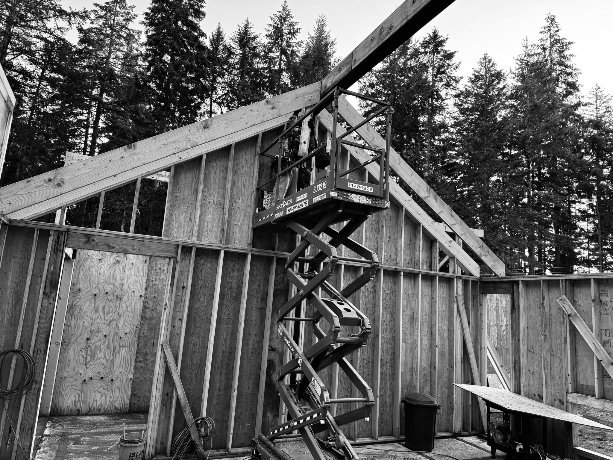Family Owned and Operated PNW Custom Residential General Contractor